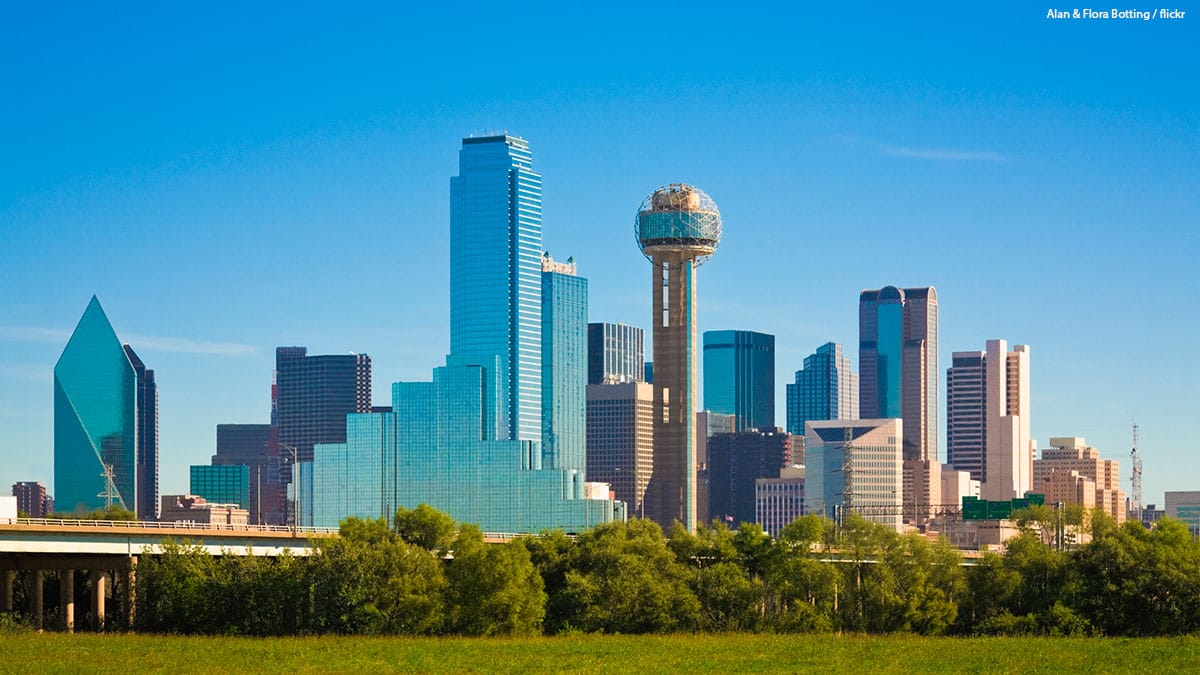 Moving to Dallas - A Complete Dallas Moving Guide