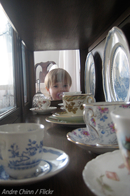 How to Move a China Cabinet: Step-By-Step Guide - MoveAdvisor