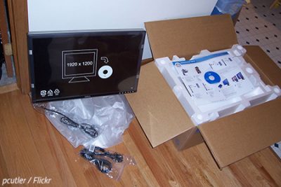 How to Pack a Computer for Moving: Step-by-Step Guide - MoveAdvisor