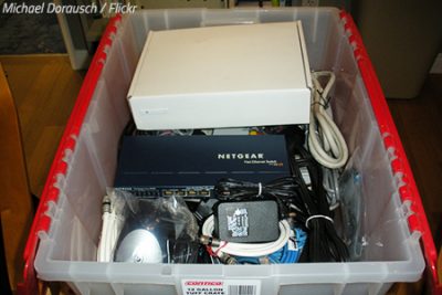 How to Pack a Computer for Moving: Step-by-Step Guide - MoveAdvisor