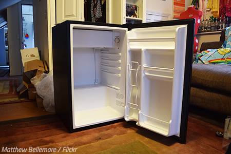 How to Move a Refrigerator by Yourself: Fridge Moving Guide - MoveAdvisor