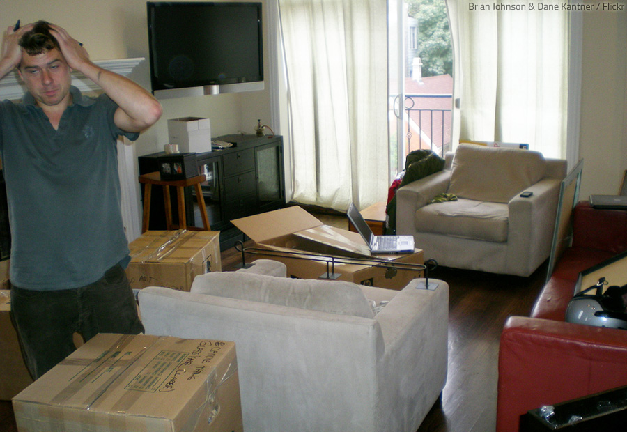 15 Dos and 5 Don’ts of Moving into Your First Apartment