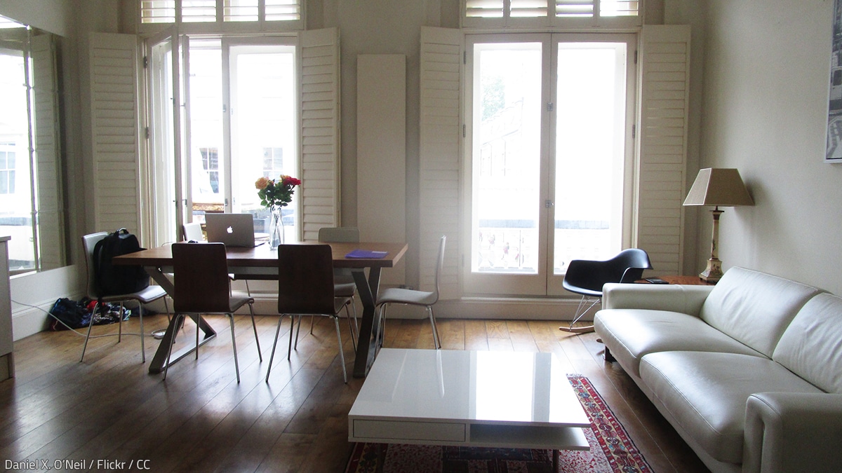 15 Dos and 5 Don’ts of Moving into Your First Apartment