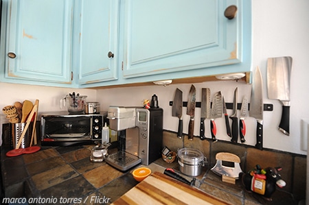 How to Pack Knives for Moving: Don't Cut Yourself! - MoveAdvisor